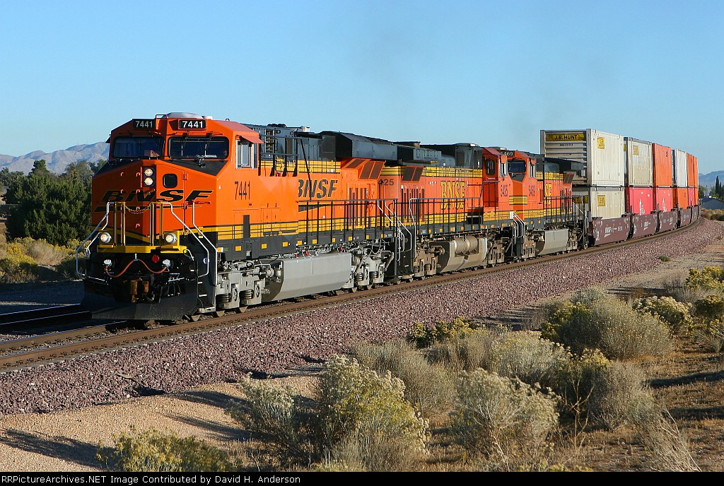 BNSF 7441